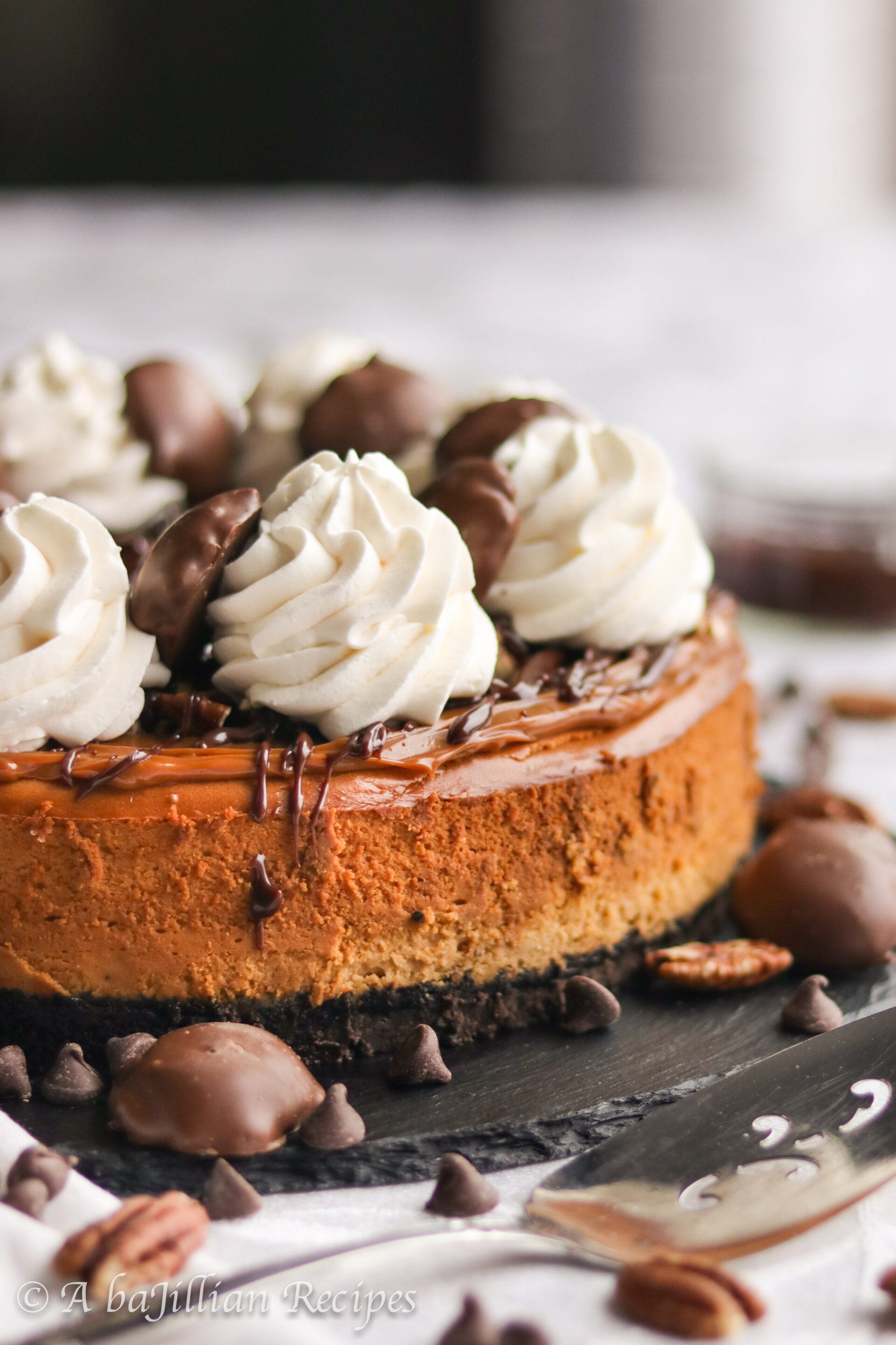 Turtle Cheesecake - A baJillian Recipes